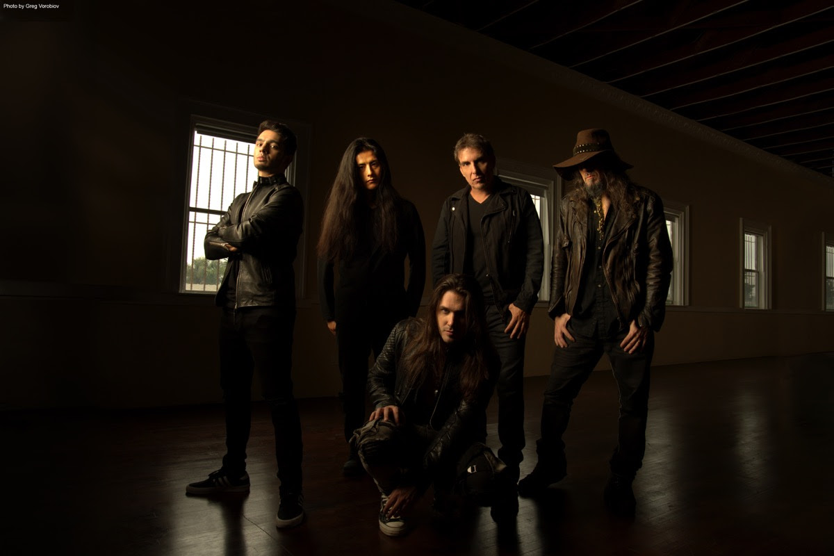 WHOM GODS DESTROY in arrivo con "Insanium"