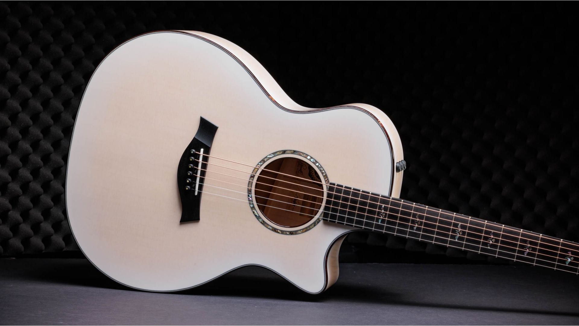 TAYLOR 50th Anniversary 614ce LTD