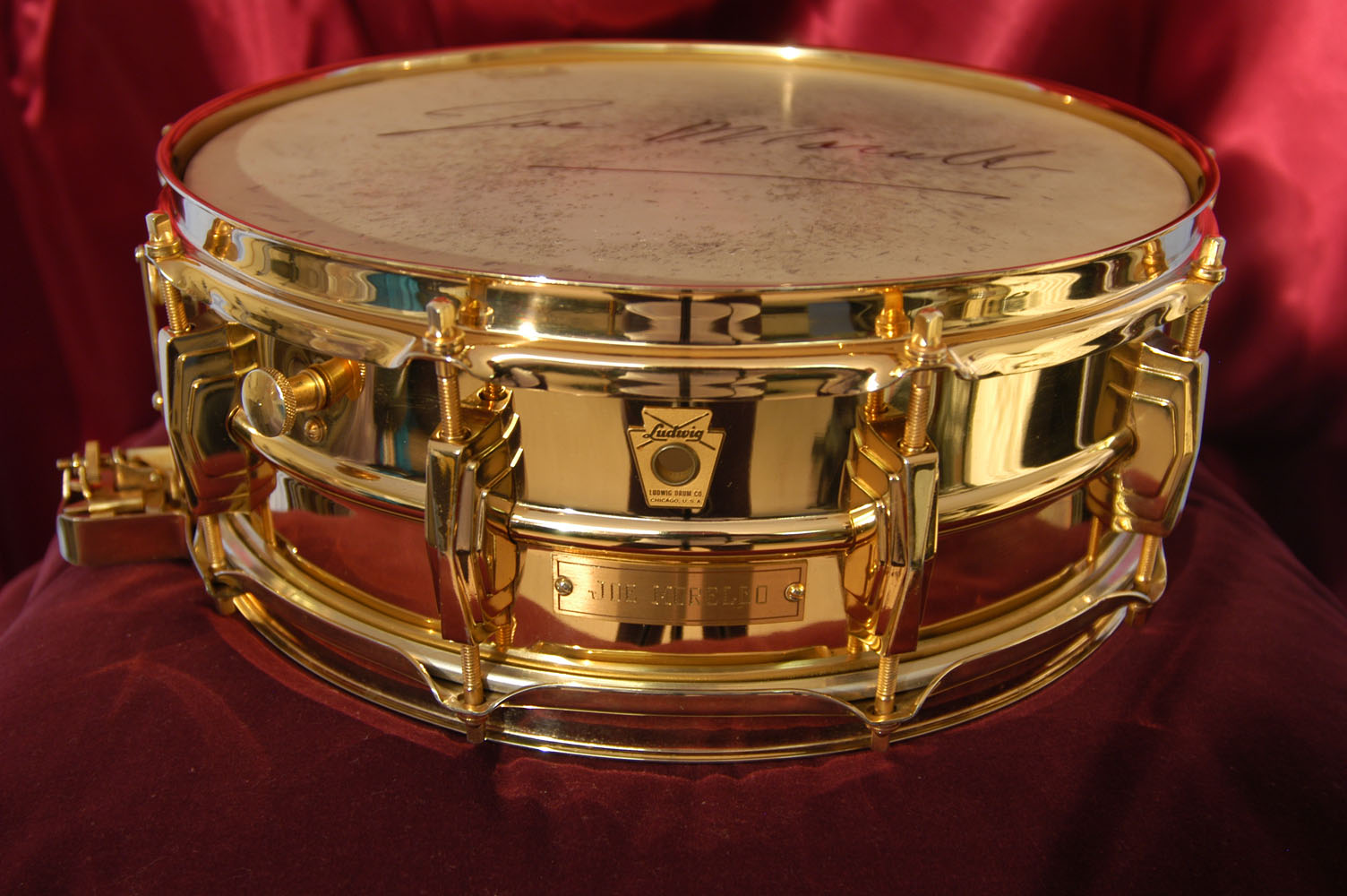 LUDWIG... sulle tracce dei rullanti dorati